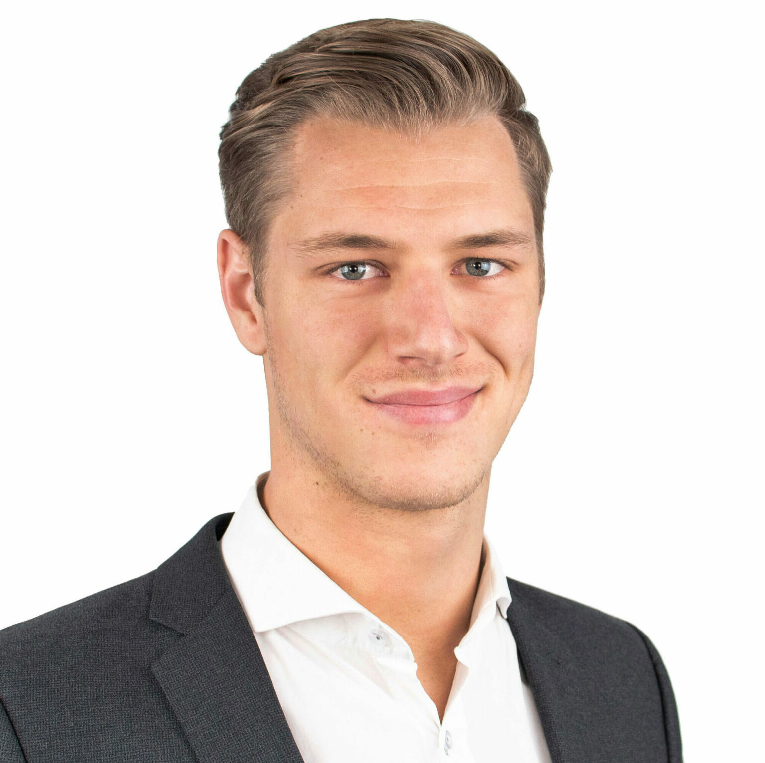 Novara - EOSS Industries Holding GmbH